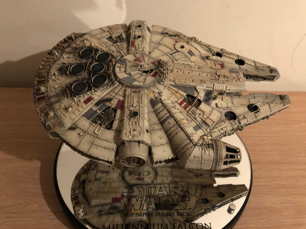 Collecting Review: EFX's Millennium Falcon - Fantha Tracks