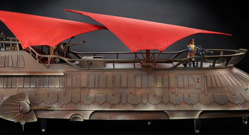 The Vintage Collection Jabba's Sail Barge nears the finishing line ...