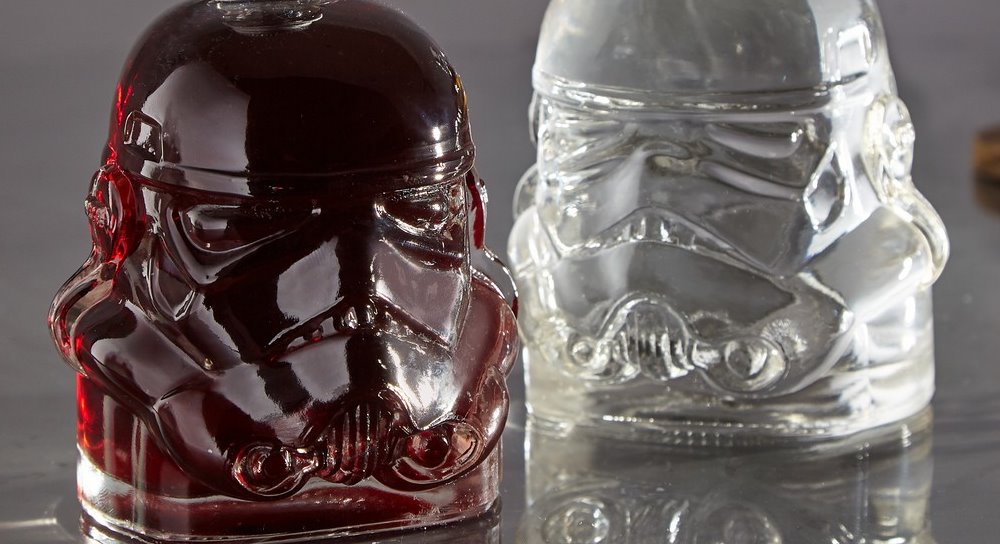 Firebox launches officially-licensed Stormtrooper Gin - Fantha Tracks ...