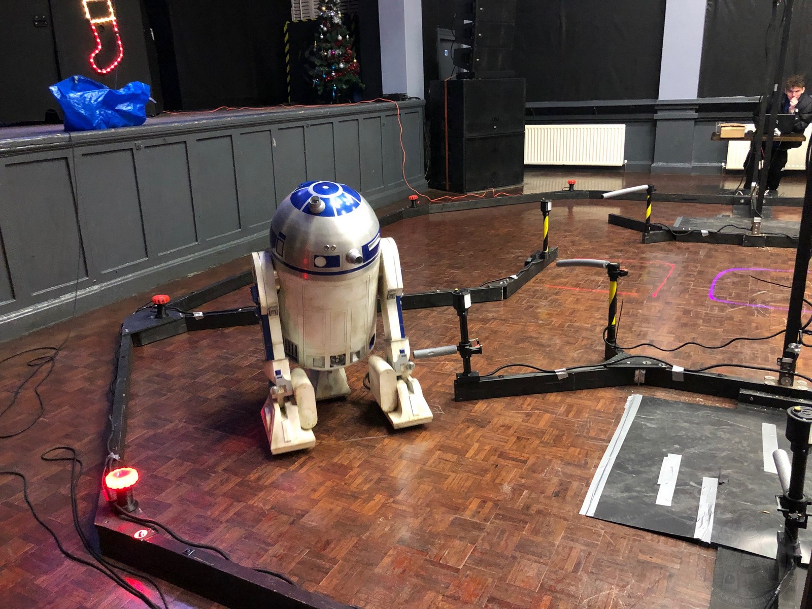 Event Review: UK R2 Builders Christmas Meet - Fantha Tracks | Daily ...