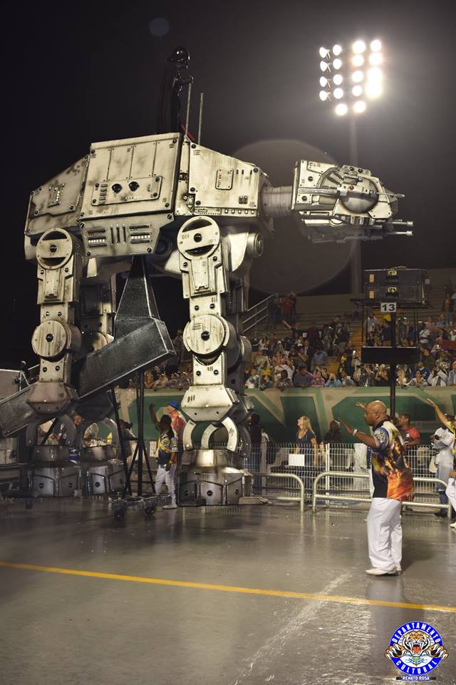 Star Wars in the Brazilian Carnival - Fantha Tracks