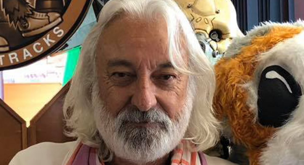 J.J. Abrams pays tribute to Andrew Jack - Fantha Tracks | Daily Star ...