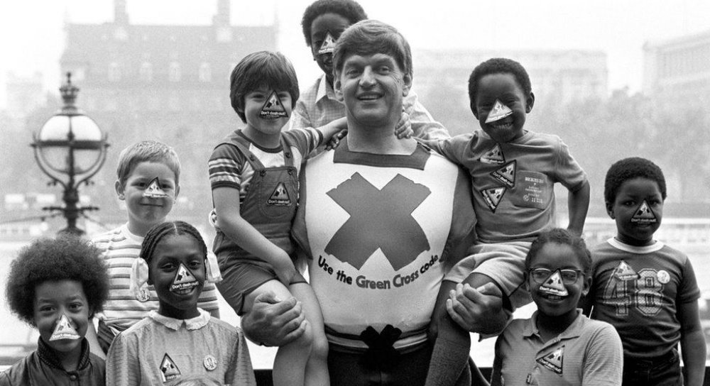 Dave Prowse Green Cross Code outfit to be displayed at the National ...