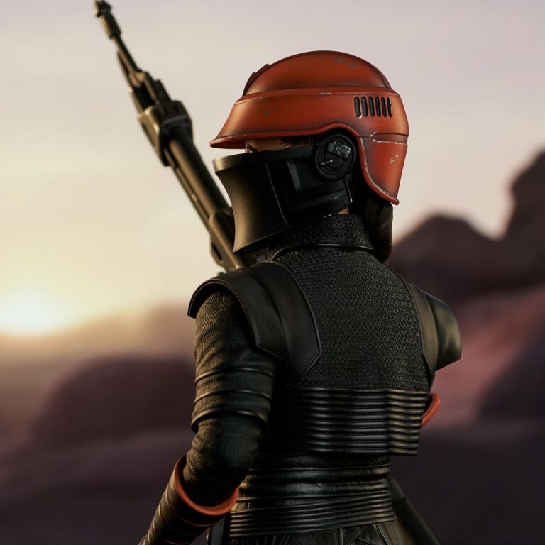 Gentle Giant: Star Wars The Mandalorian Fennec Shand 1/6 Scale Mini ...