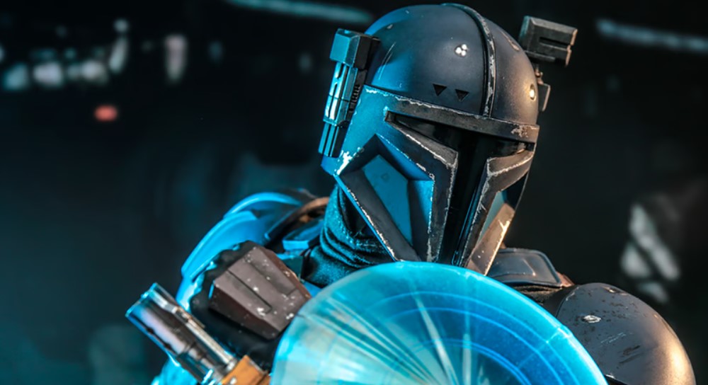 Sideshow Collectibles: Paz Vizsla Sixth Scale Collectible Figure ...