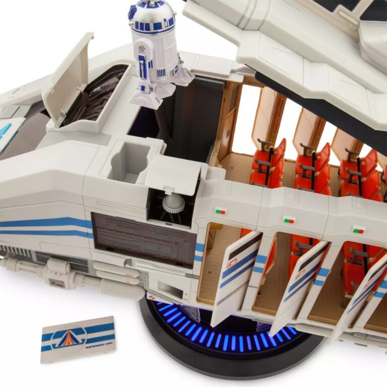 D23 2024: Limited Edition Star Tours StarSpeeder 3000 Vehicle Play Set ...