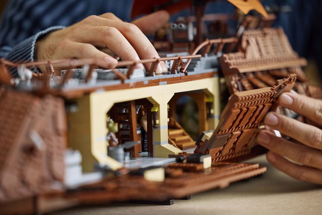 LEGO Star Wars Jabba’s Sail Barge Sets Sail - Fantha Tracks | Daily ...